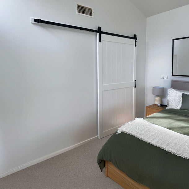 Bright White Barn Doors-Middle bar -Barn Door Outlet – BarnDoorOutlet