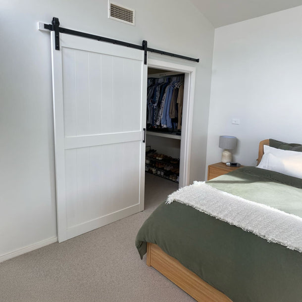 Bright White Barn Doors-Middle bar -Barn Door Outlet – BarnDoorOutlet